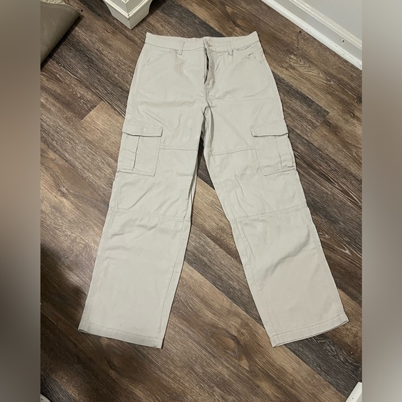 Divided | Pants & Jumpsuits | Divided Wideleg Twill Cargo Pants | Poshmark